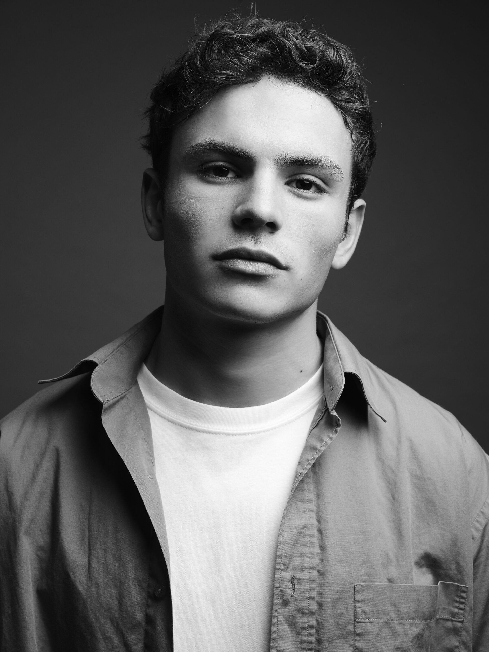 ANTOINE SIMONY | L'Ameprésario, Agence Artistique